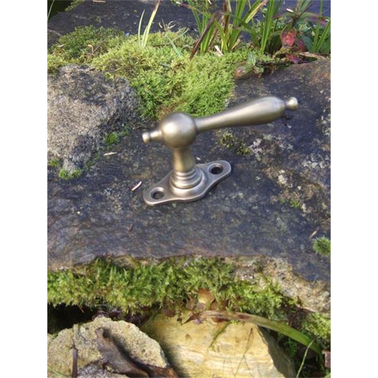 Raam Handvat Alt-Messing Antiek Sluitwerk, LanGe Steel in Ge Kopen ...