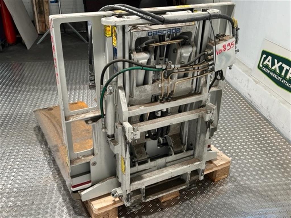 Cascade Push-Pull met Sheetsave | Draagplaten Kopen | Heftrucks