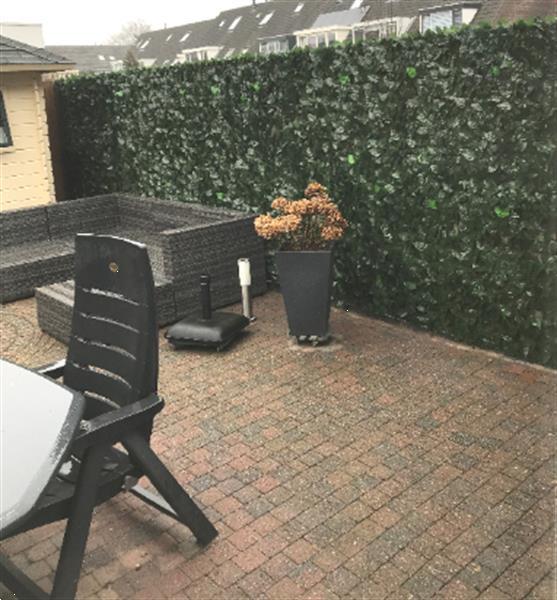 Kunsthaag Laurier Prunus op Rol 1×3 Meter Kopen | Tuindecoratie