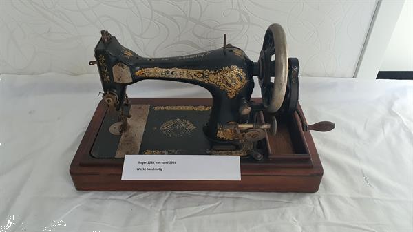 3 Oude Antieke Elna en Singer Naaimachines te Koop Kopen | Naaimachines