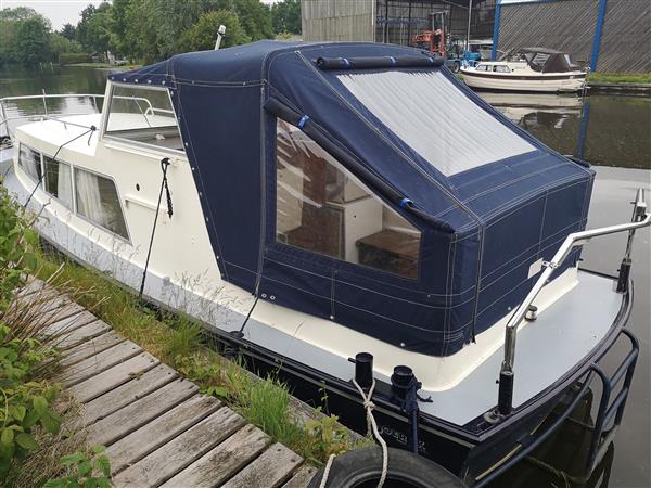 Doerak 750 OK met Aluminium Ramen en Rvs Railing Kopen | Motorboten en ...