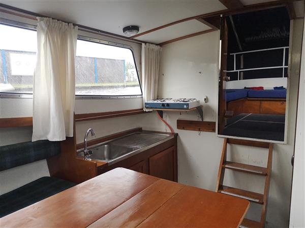 Doerak 750 OK met Aluminium Ramen en Rvs Railing Kopen | Motorboten en ...